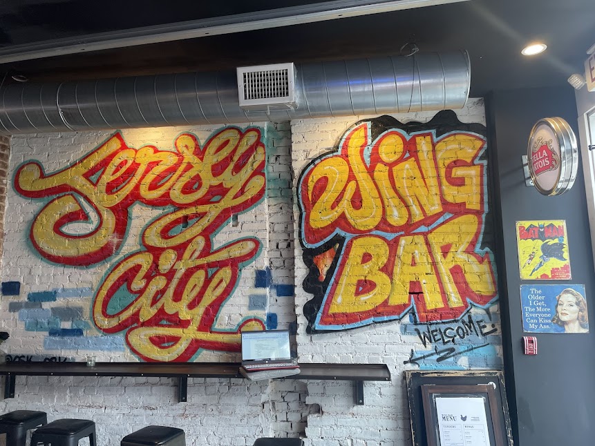 Wing Bar Continues to Thrive Thanks to Social Media – The Dirt on ...